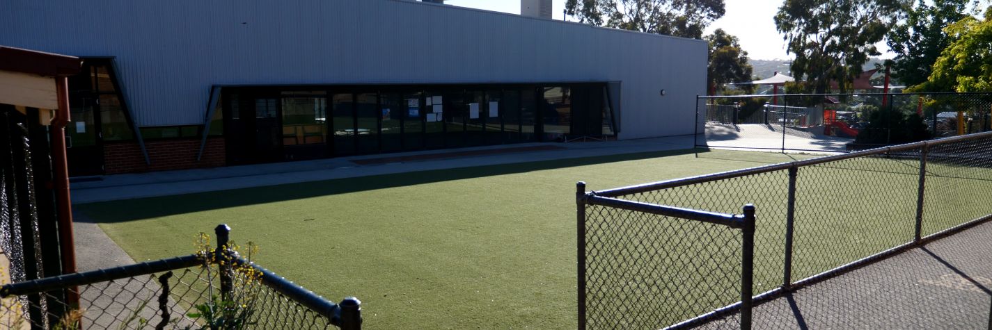 Quarry Hill Primary School